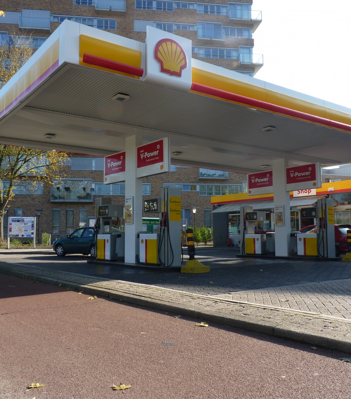 Tankstations | Mol Schuddebeurs